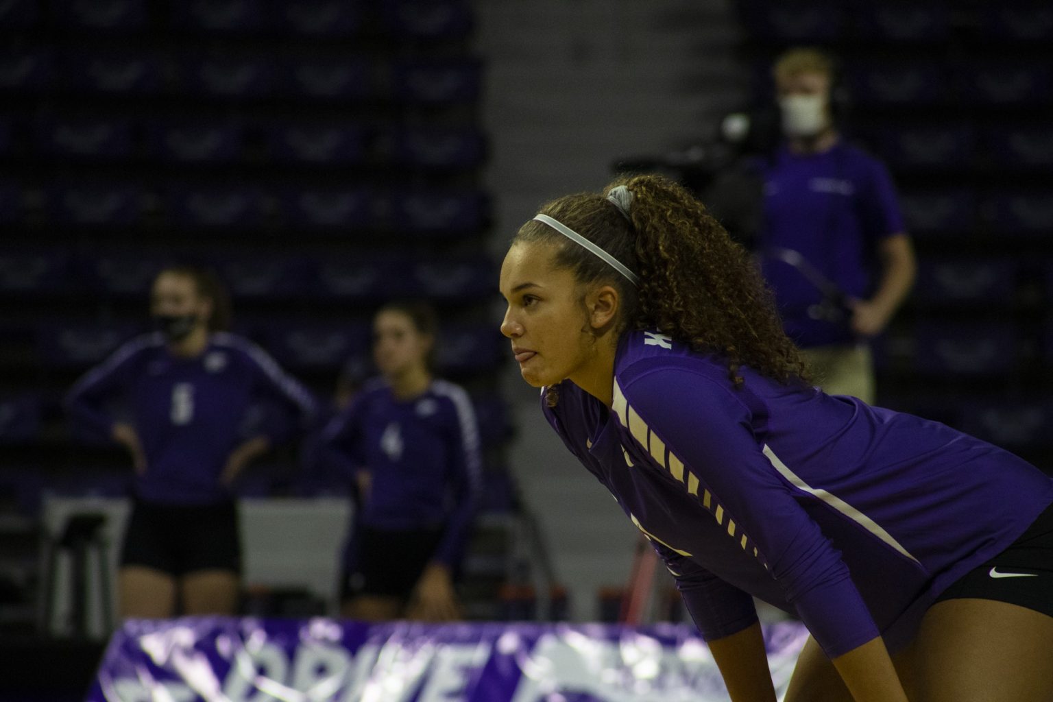 Blossoming into freshman star, leadership is in line for Aliyah Carter ...